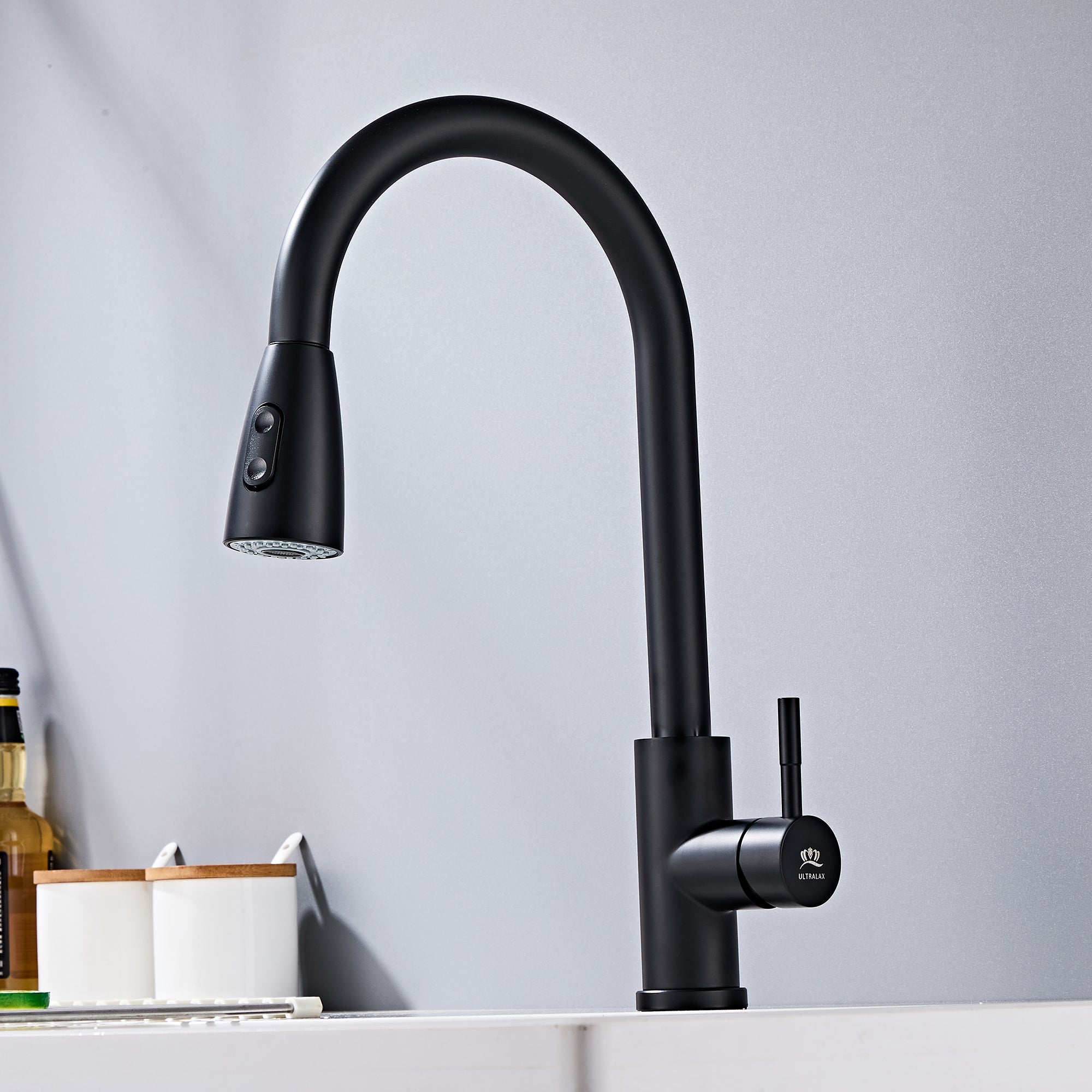 Matt Black Momo Pull Out Kitchen Mixer Tap– Club Rattan